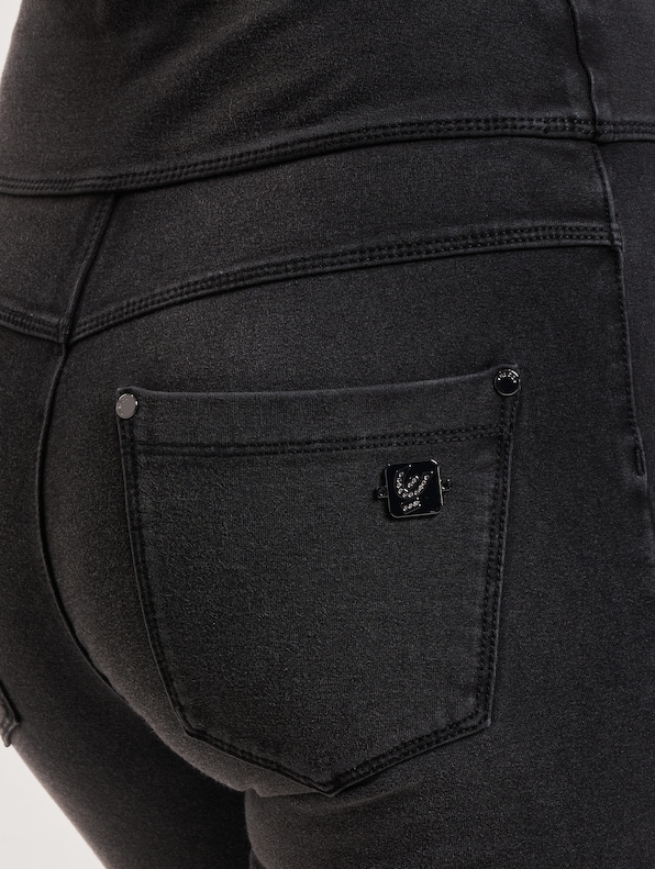 Freddy Freddy High Waist Now® Fit And Flare High Waist Jeans Defshop 88595