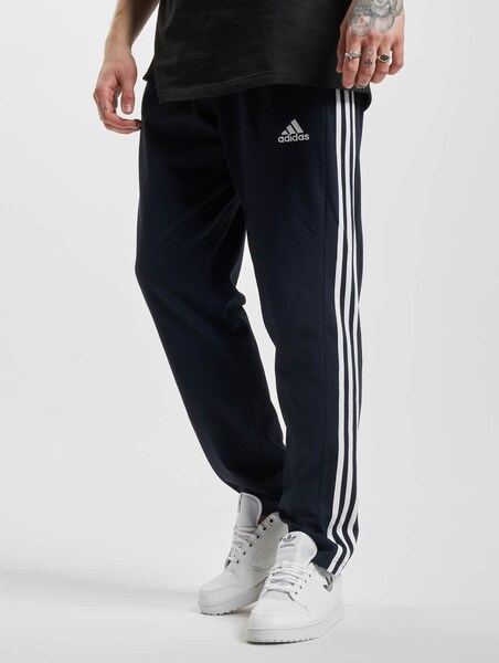 3 Stripes | DEFSHOP | 23563