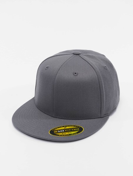 Flexfit Premium 210 Fitted Cap Dark | DEFSHOP | 98742