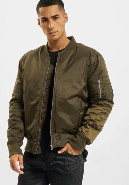 Basic | DEFSHOP | 3274