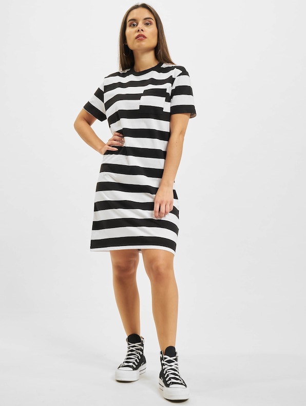 Urban Classics Stripe Boxy Defshop 59962